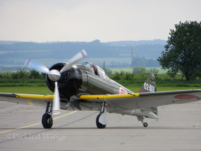 North American T-6 Texan – Virtue in Vices – Pickled Wings